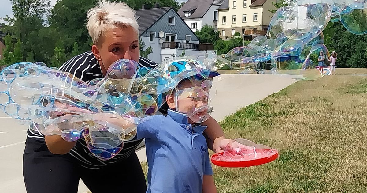 „Jugz-BoX“ bringt Kinderaugen zum Strahlen | LokalDirekt