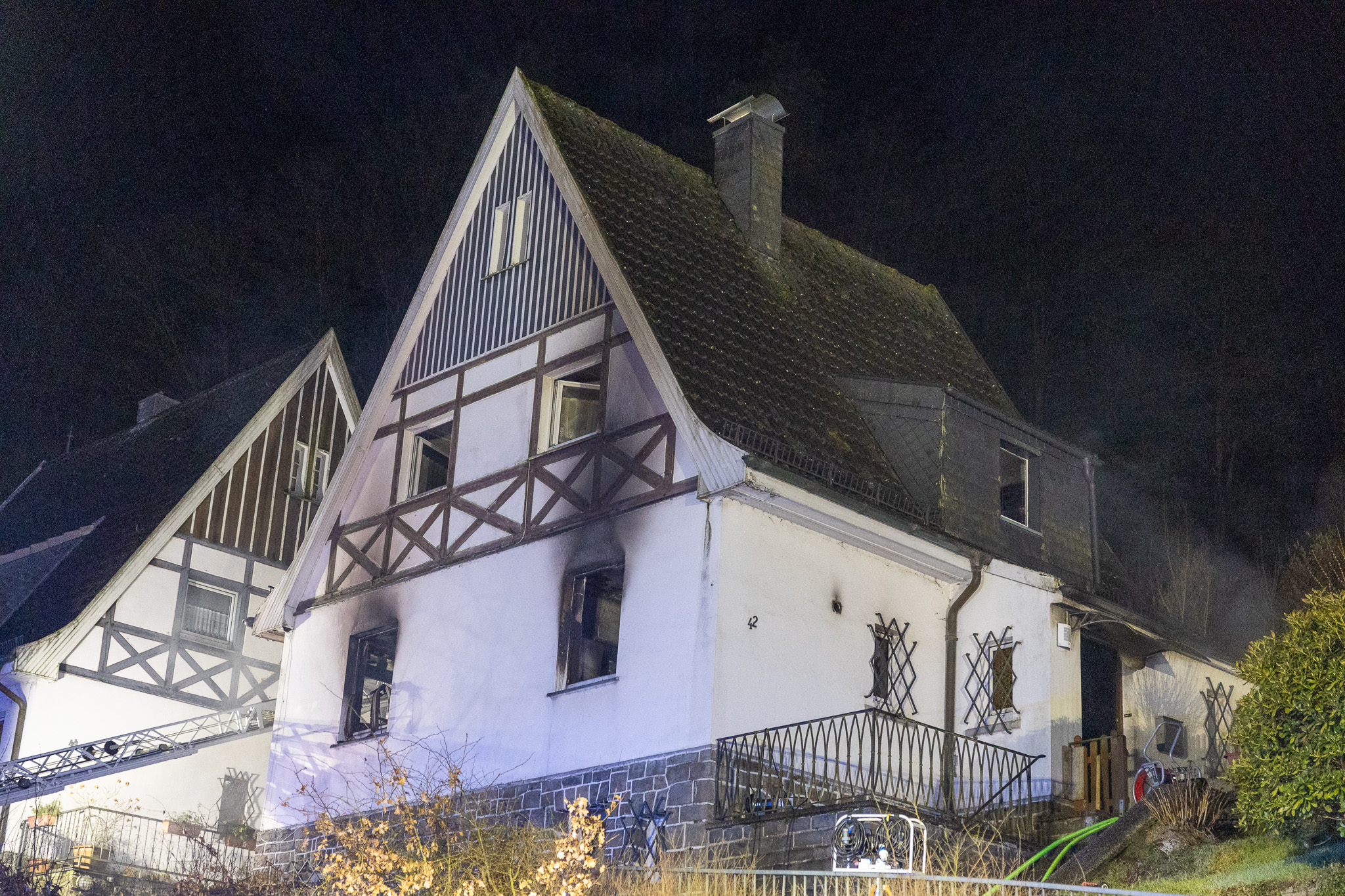 (Update) 90-Jähriger stirbt bei Hausbrand | LokalDirekt