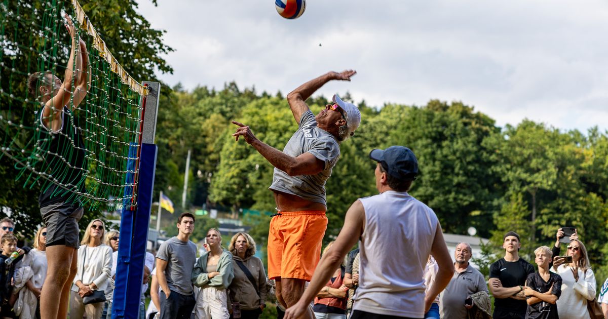 Olympiastars Oliver Stamm und Julius Brink zu Besuch in Halver ...