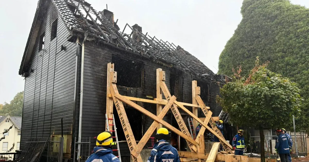 Update: Fachwerkhaus nach Brand stark einsturzgefährdet | LokalDirekt